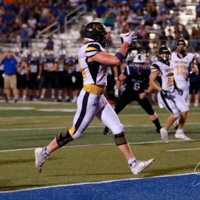 @gavinchadwell from @FbKnox is the commonwealth’s top TE/DE prospect ...
