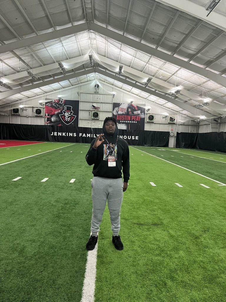 Will THEREALMALIK [Butler], please stand up! @Malikbutler23 @FSFootball ...